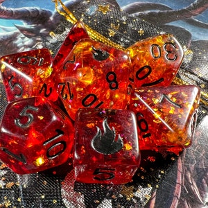 Fire Light Dnd Dice Set | Colorful Glitter, Flame Engraving | Exclusive ...