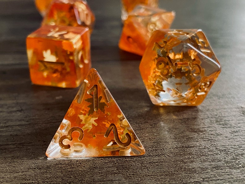 Fall Leaves Dnd Dice Set for Dungeons and Dragons D20 TTRPG - Etsy