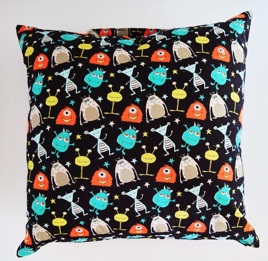 Book Cushion Children's Reading Cushion Alien Reading - Etsy UK