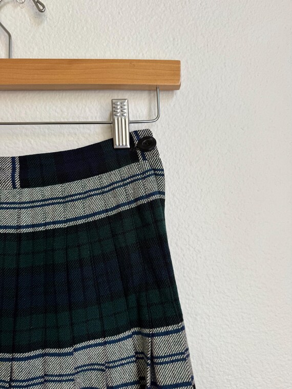 1980s/90s Vintage Preppy Dark Academia Tartan Plaid M… - Gem