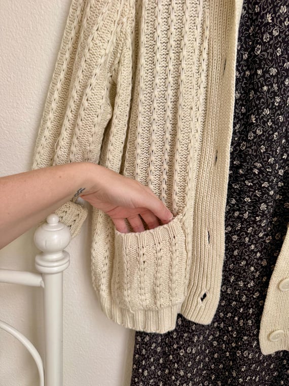 Beautiful 1980s/90s Vintage Cozy Cottage Core Ivory C… - Gem