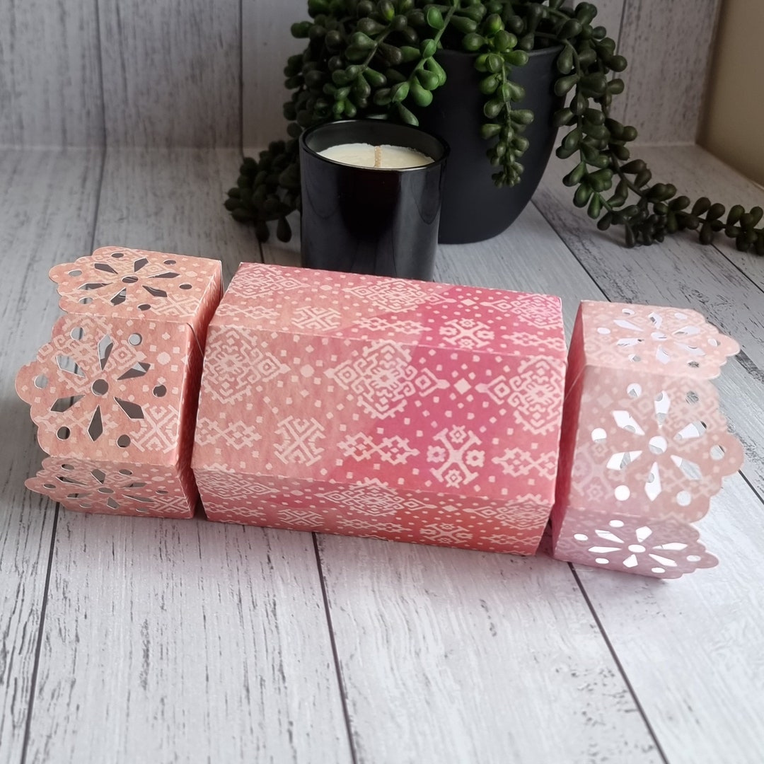 SVG Fancy Christmas Cracker Style Gift Box - Digital Download for ...