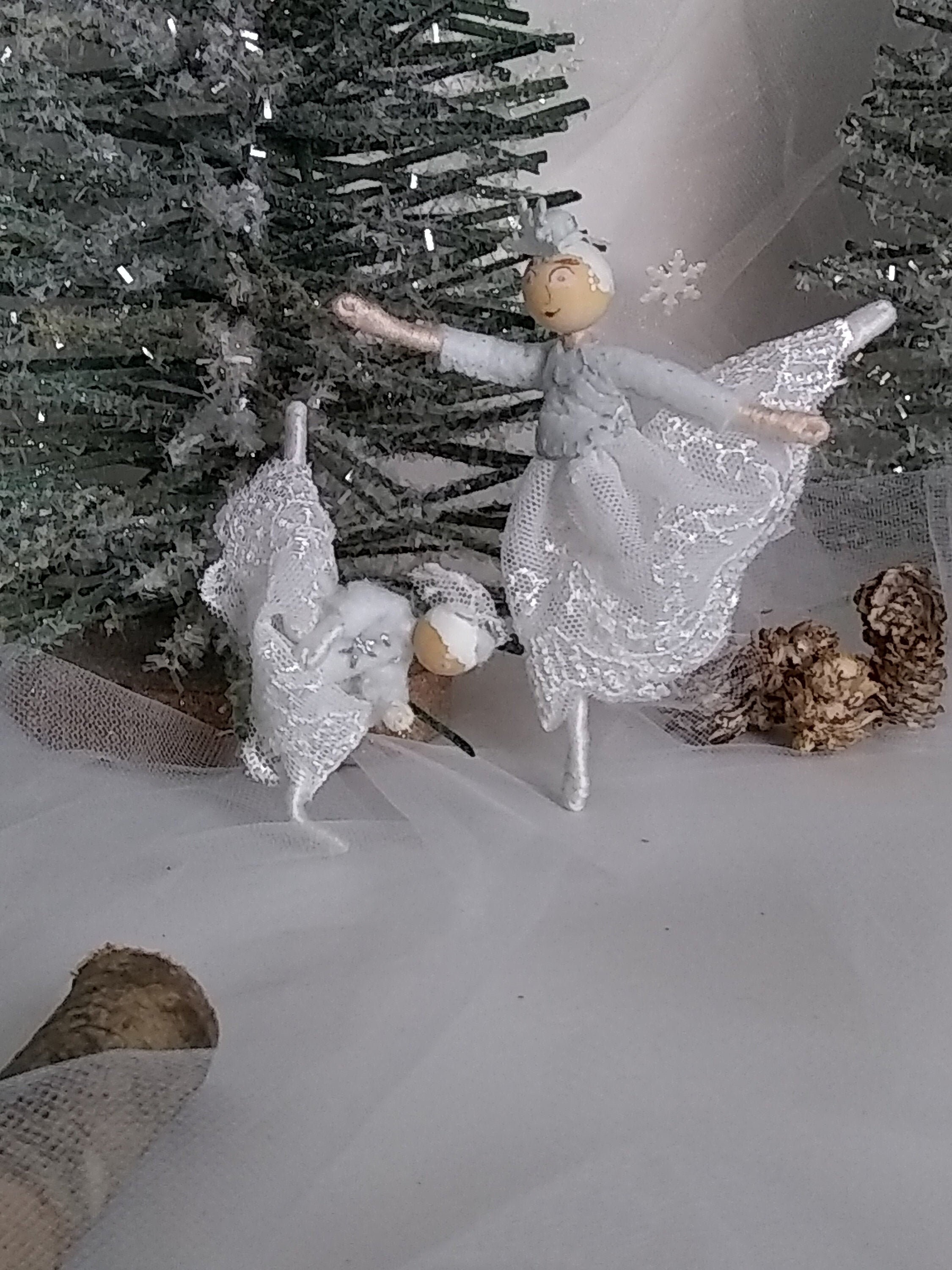 Snow Queen and Snowflake Wire Dolls / 4 and 1 1/2/ DIY / Christmas Kids ...
