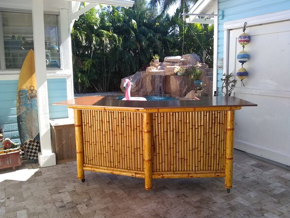 Tiki Bar For Outdoor Patio - Patio Ideas