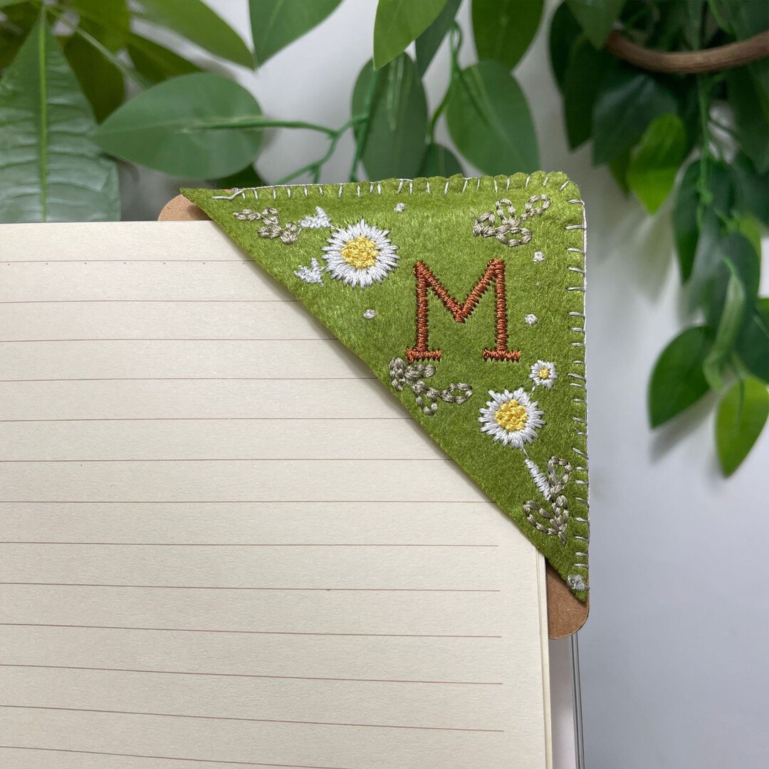 Flower Embroidery Bookmark, Personalized Letter Manual Bookmark, Small ...