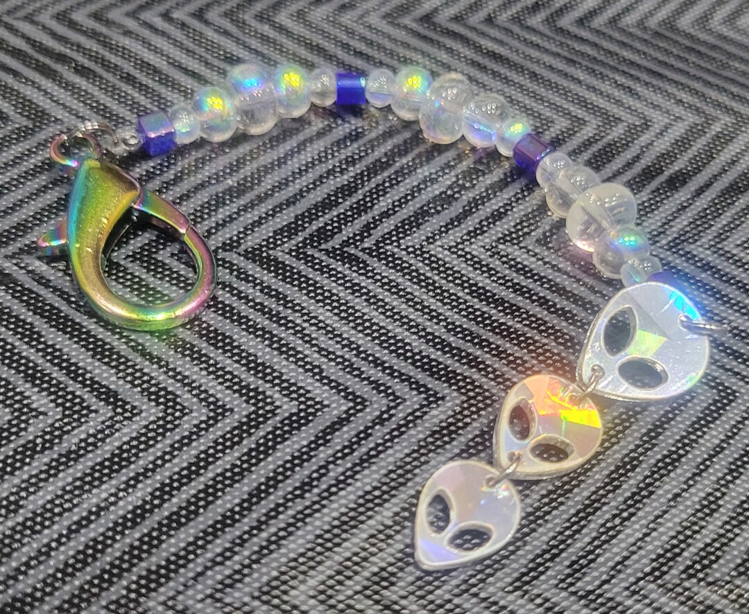 Iridescent Alien Beaded Scissor Fob - Etsy