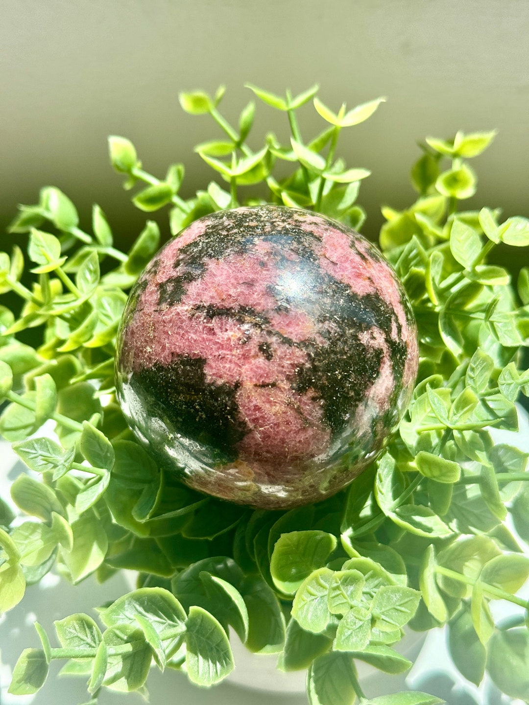 Rhodonite Crystal Rhodonite Quartz Crystal Ball Healing Rhodonite - Etsy