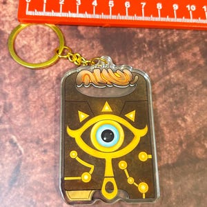 Sheikah Slate Keychain, Legend of Zelda Shaker Charm, Gaming Cosplay - Etsy