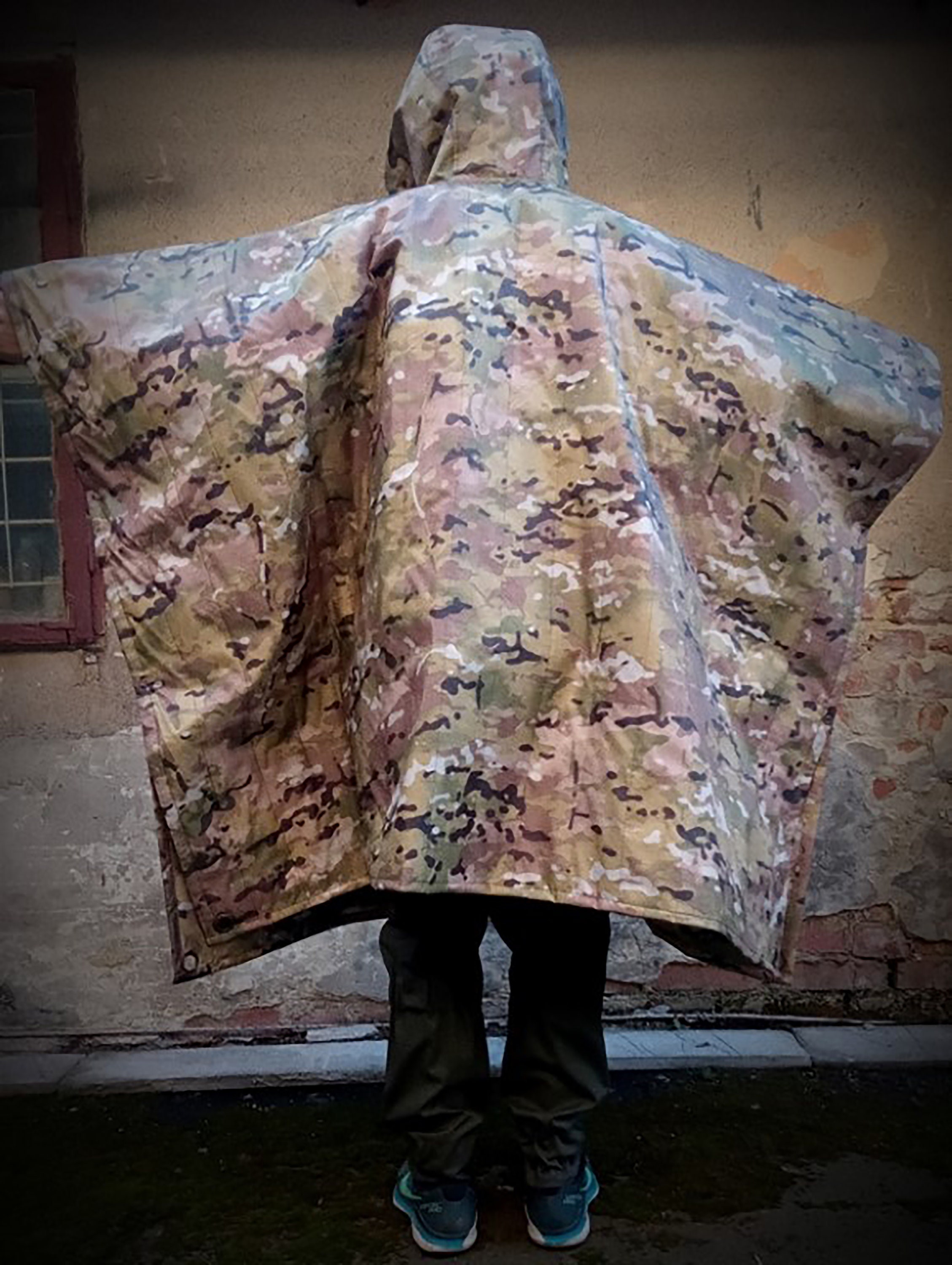 Military Thermal Poncho, Intermat Stealth Cloak, Survival Camo Cloak ...