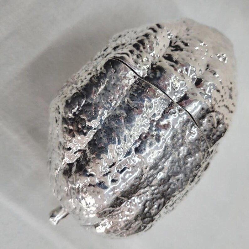 Handmade Sterling Silver Etrog Box Etrog Shape for the Sukkot Feast of ...