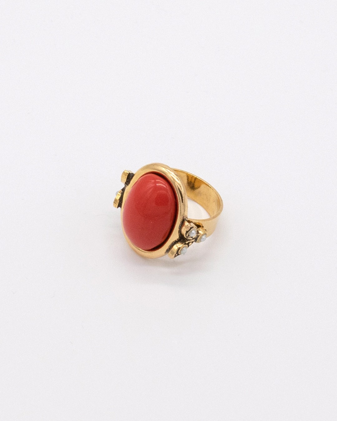 Coral Red Gold Ring | Ortica Handmade Vintage Jewelry | Made in Italy | Oval Mediterranean ...