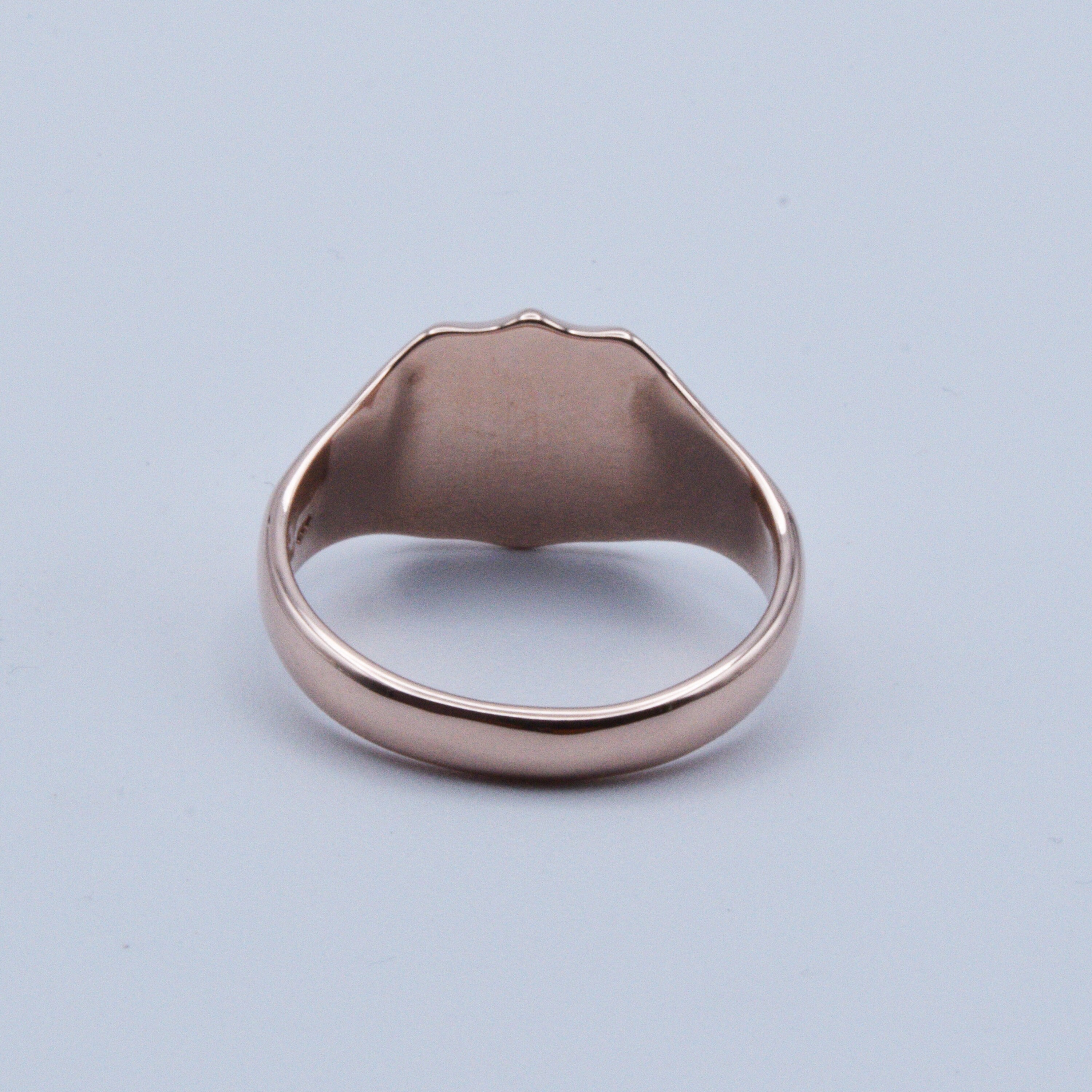 Shield Signet 9ct Rose Gold. Gents Heavy Signet Ring. - Etsy