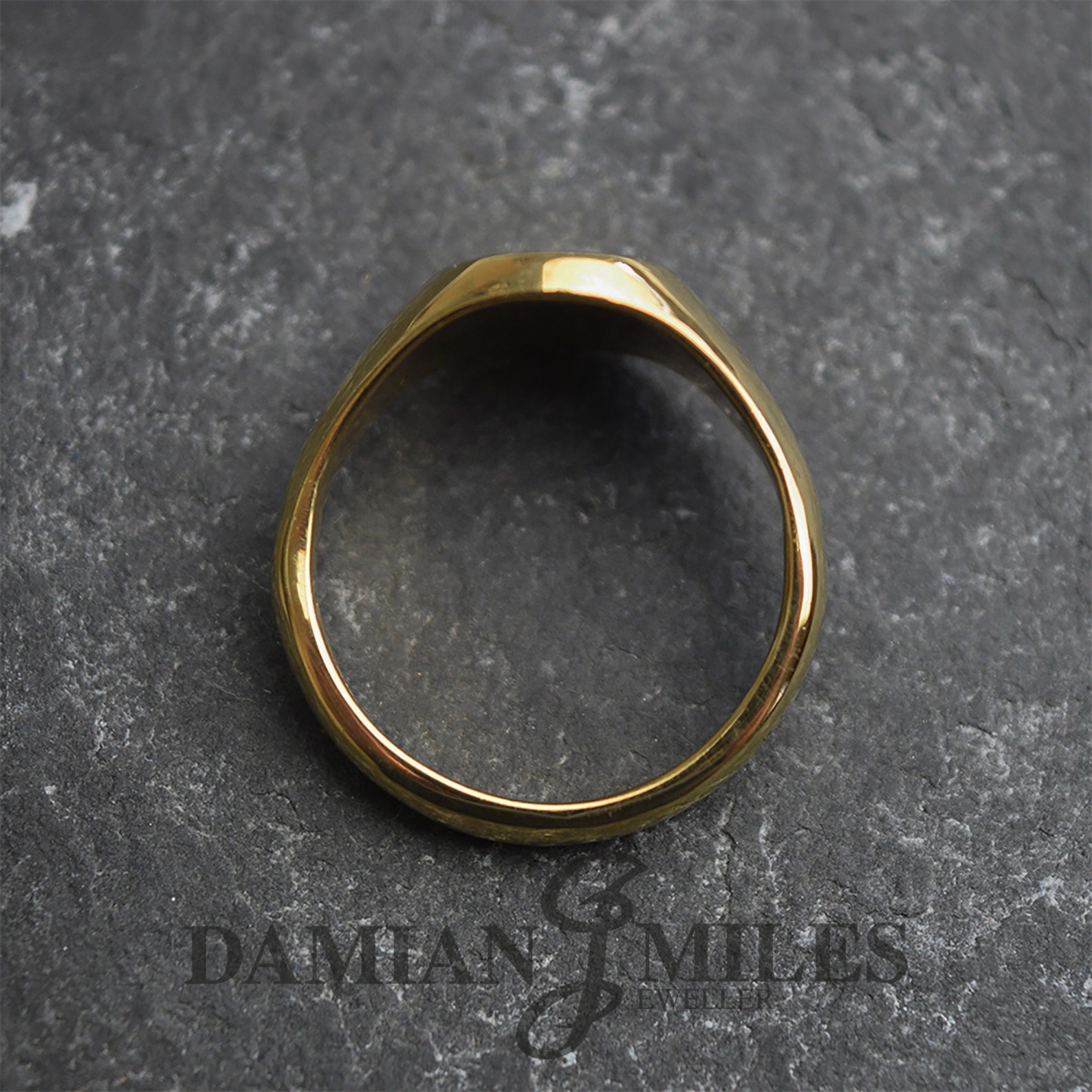 Lady's 18ct Gold Large Oval Signet Ring. - Etsy UK