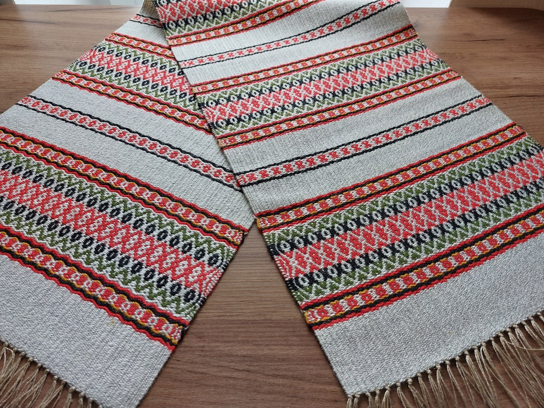 Vintage Handwoven Wool Table Runner, Table Topper, Table Dressing ...