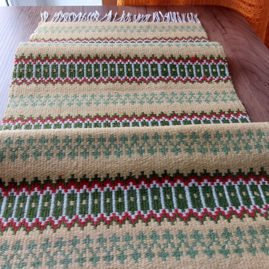 Vintage Handwoven Thick Wool Table Topper, Wool Table Runner, Wool ...