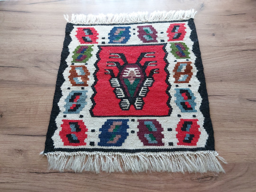 Vintage Handwoven Wool Table Mat, Scandinavian Vintage Table Decor ...