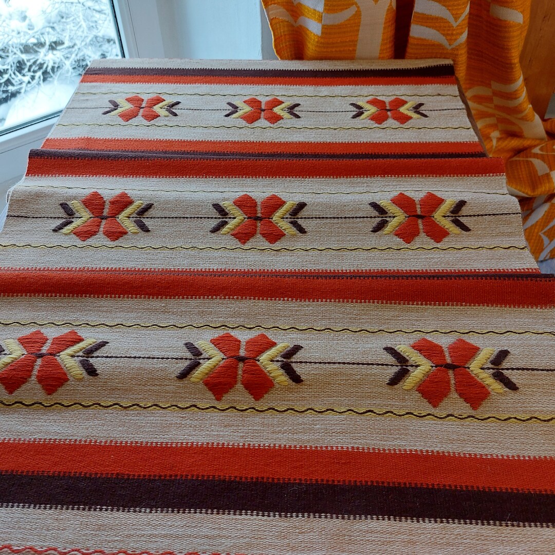 Vintage Handwoven Wool Table Runner, Wool Table Topper, Table Dresser ...