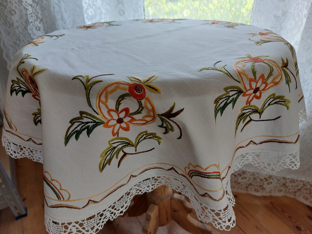 Round Handmade Floral Thin Cotton Tablecloth, Retro Circle Kitchen ...