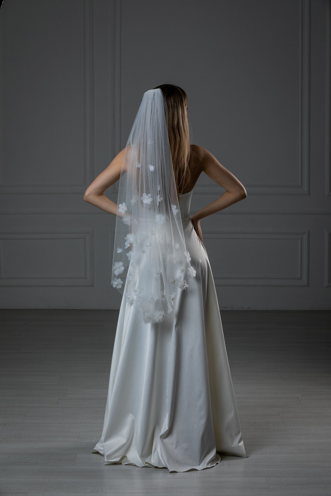 3D Flower Chapel Wedding Veil With Comb, Vintage Floral Bridal Ivory ...