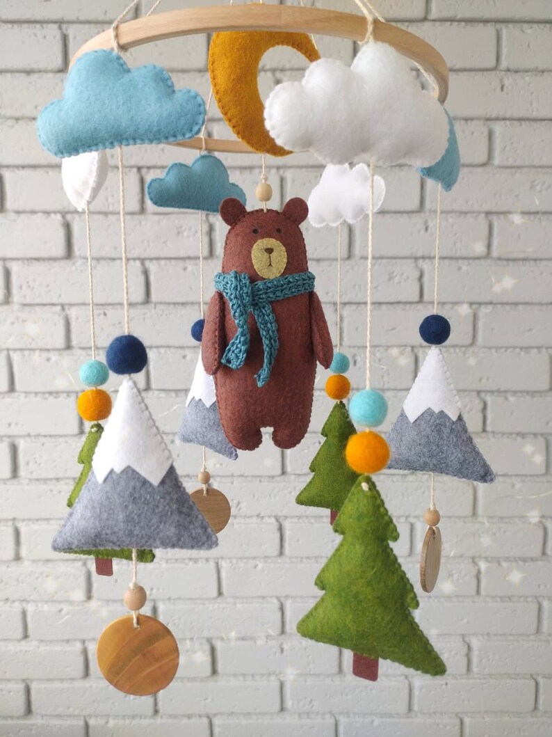 Bear mobile Woodland mobile Felt mobile Mountains nursery | Etsy