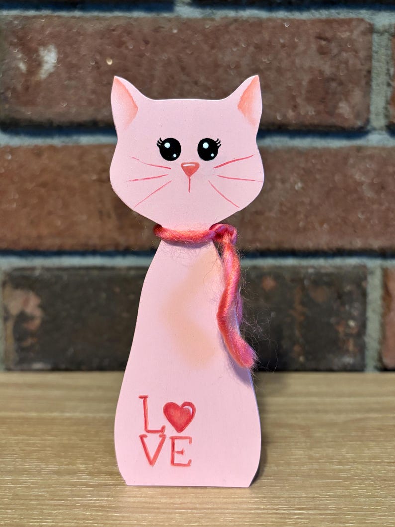 Valentine Cat, Wooden Hand Painted Cat, Sweetheart Cat for Tiered Tray - Etsy