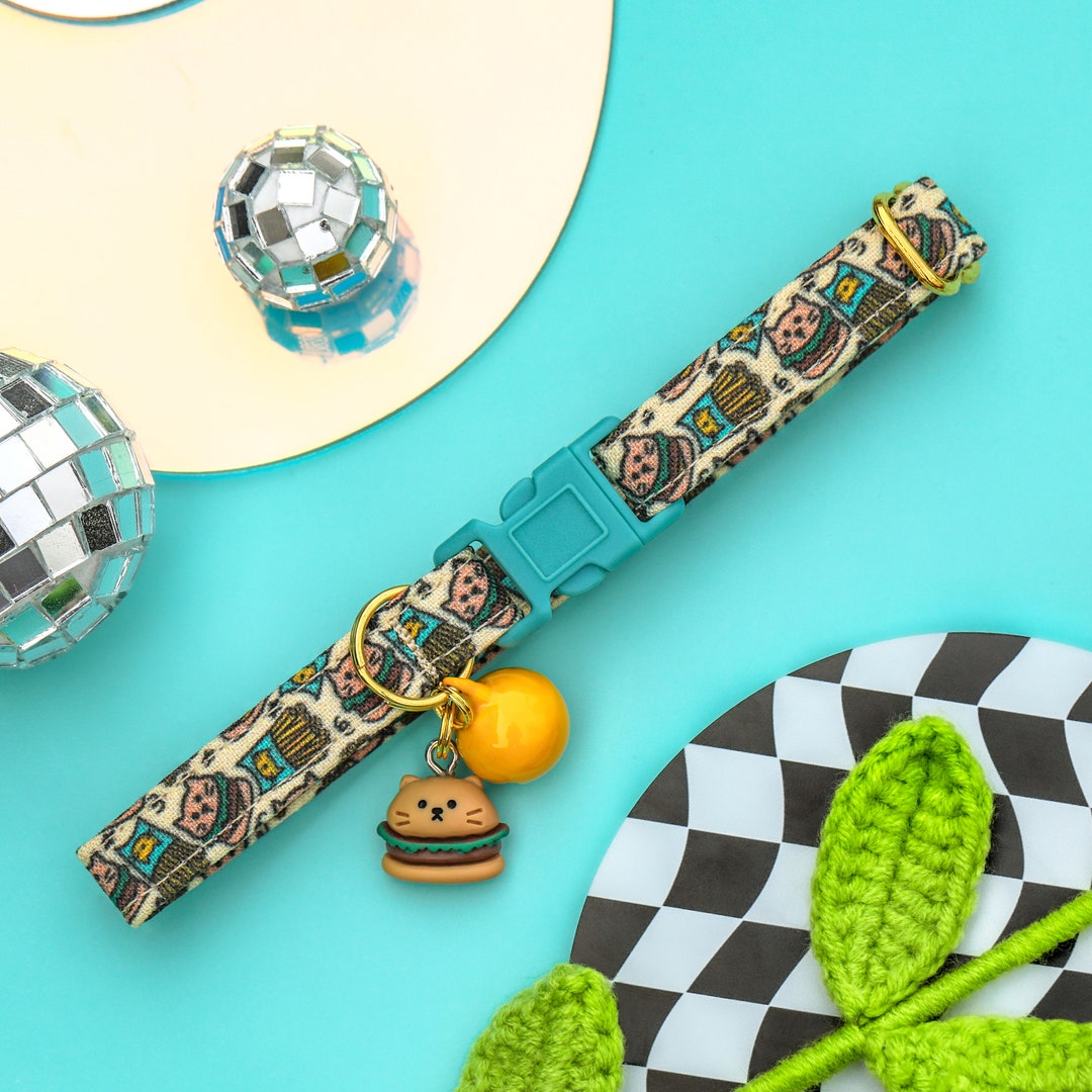 Cat Cheeseburgers Cat Breakaway Collar With Bell, Cute Summer Male Cat ...