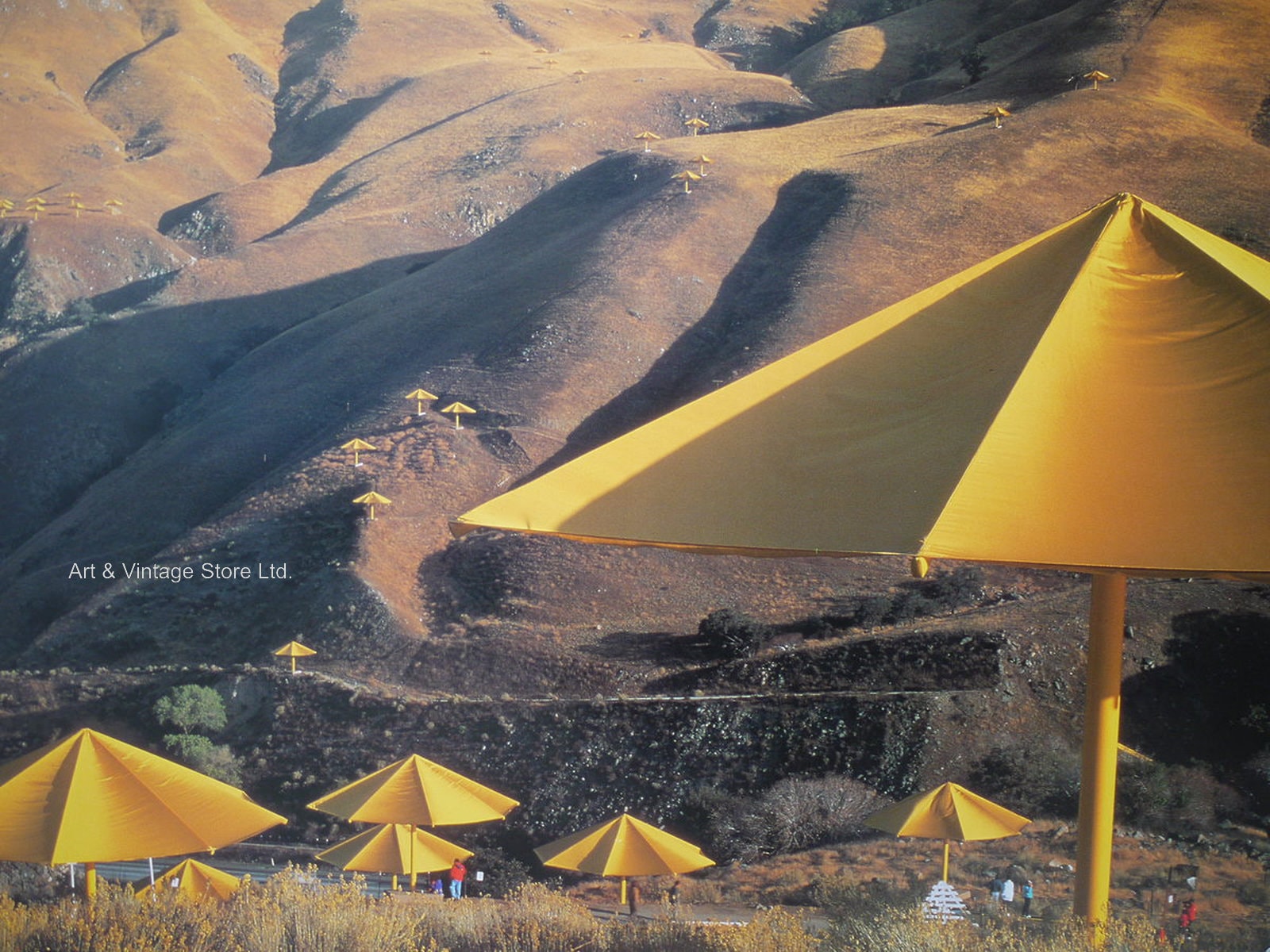 Christo - Umbrella Project 1991 - Etsy