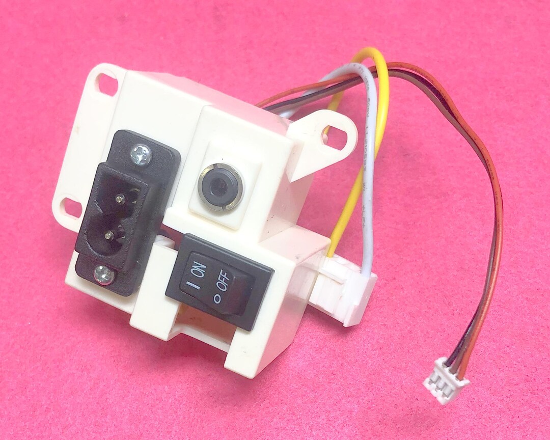 SINGER Original Switch Box for 7640 Includes 416685401 Pin Jack Switch ...