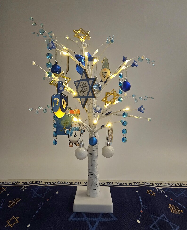 Elegant Hanukkah Tree Centerpiece: Star of David & Dreidel Decor - Etsy