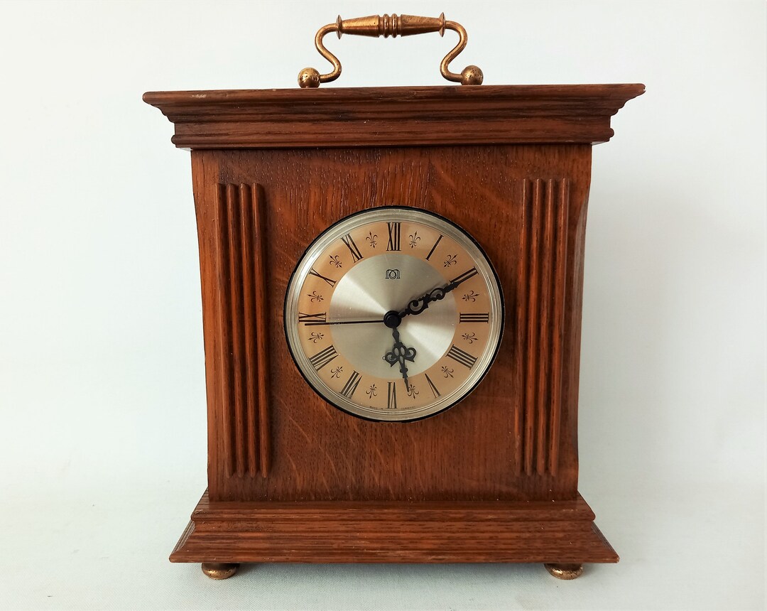 Vintage Oak Clock Classical Style Table Clock Imperial Style Clock ...