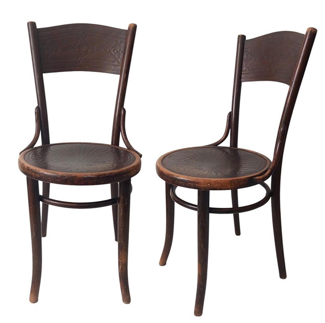 2 Thonet-Stühle Jugendstil Zwei Thonet-Stühle Modell N 124 „Kosmos ...