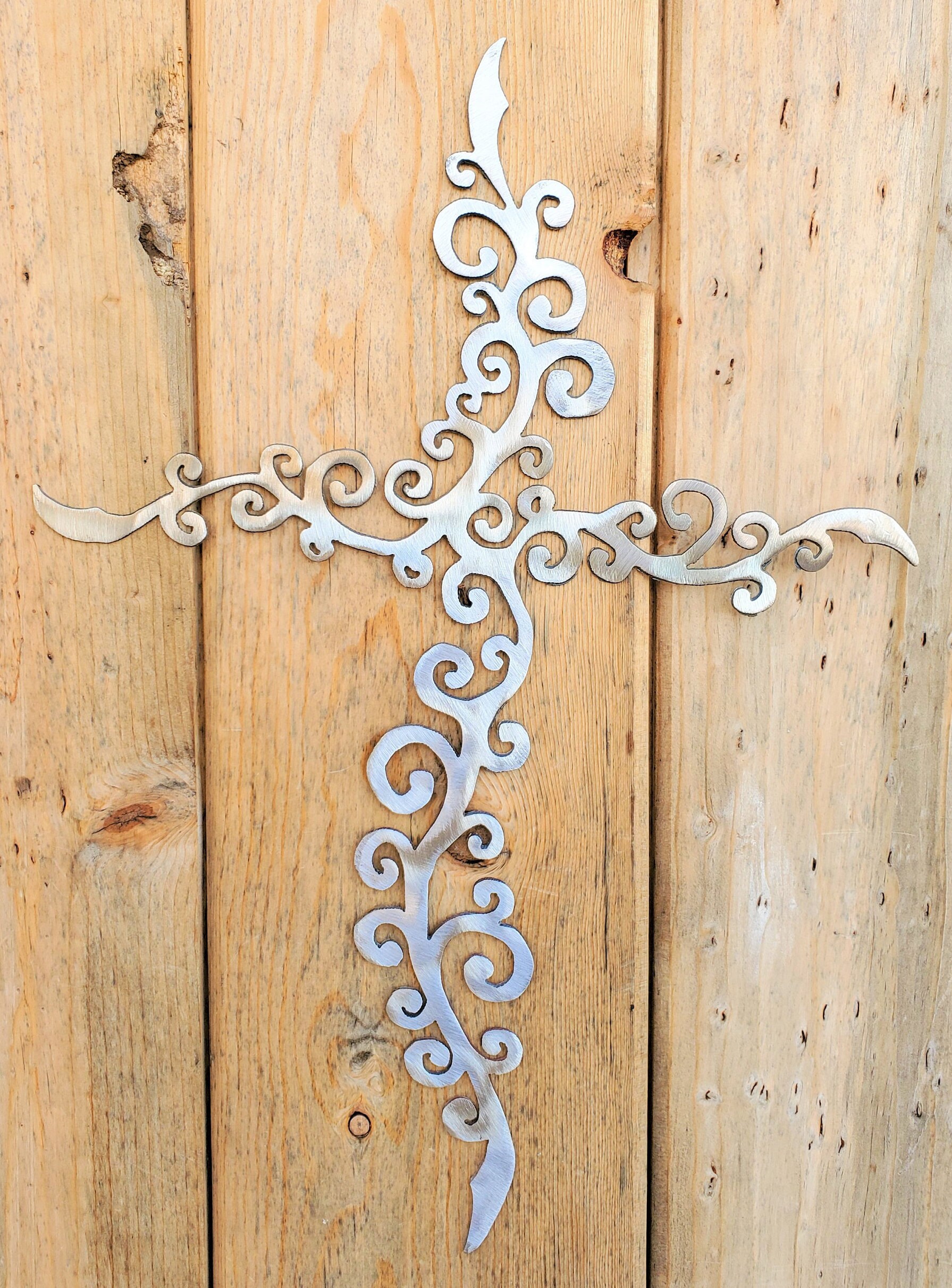 Iron Cross Curly | Metal Wall Decor ~ Art Flat Crucifix Mounted Rusted ...