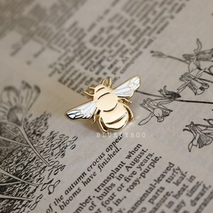 Bee Mini Pin - Gold Small Bumble Board Filler Hard Enamel Pins Brooch ...