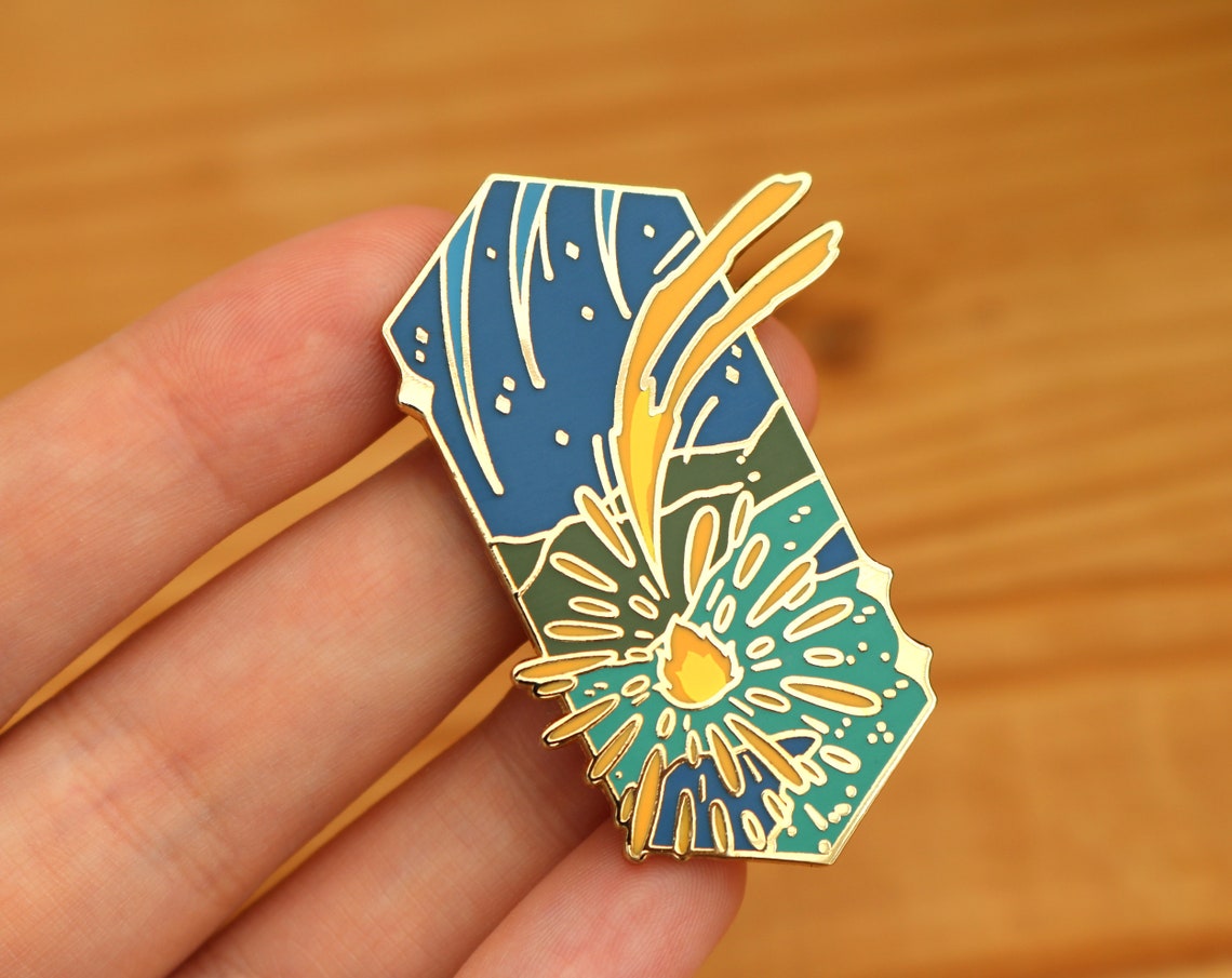 Meteor Pin Celestial Scene Anime Gold Comet Star Flame - Etsy