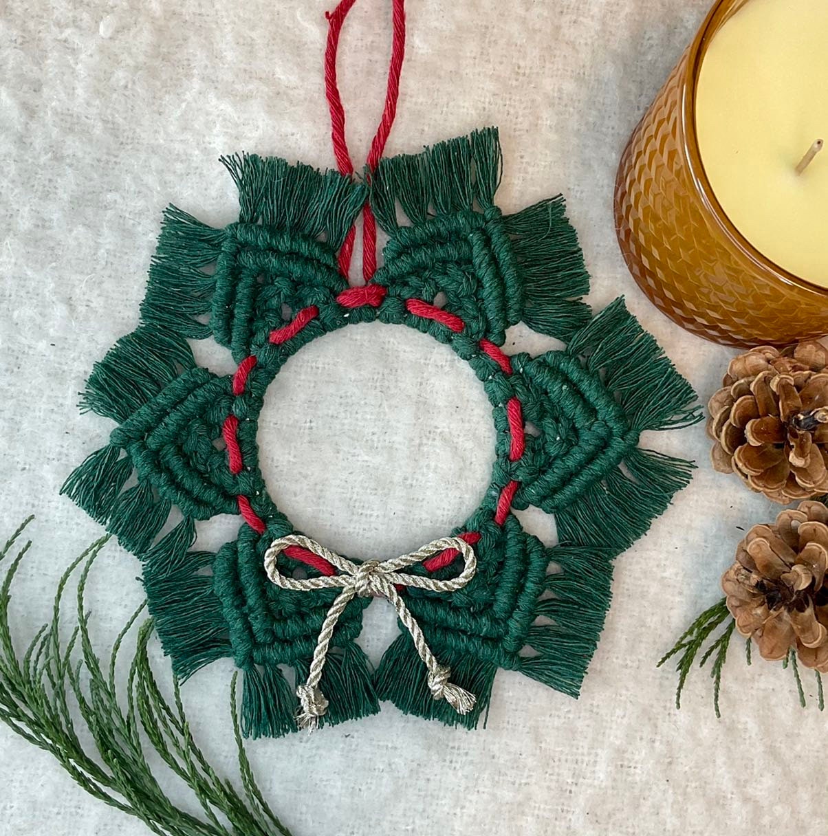 Macrame Festive Christmas Wreath Decoration - Etsy