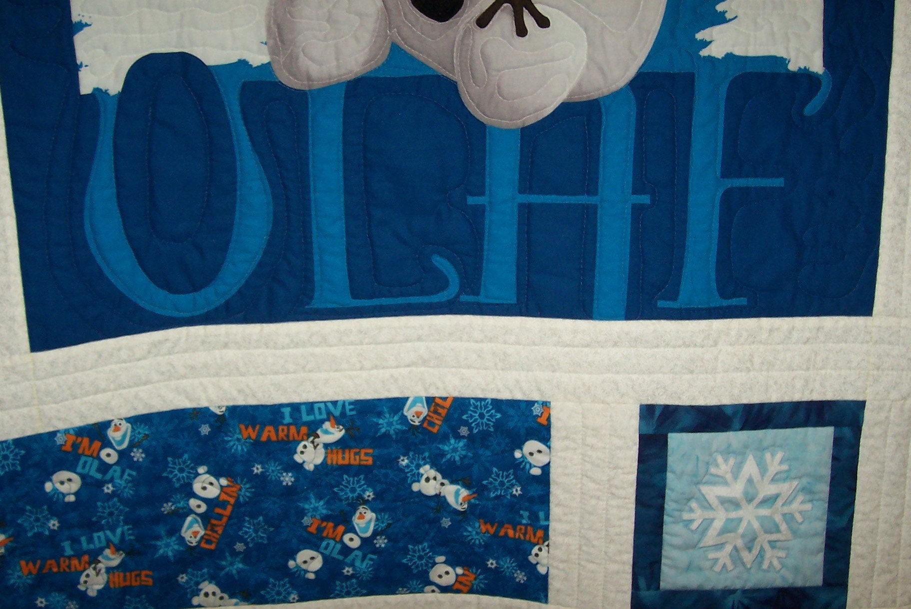 Handmade Licensed Fabric Frozen Olaf Snowflake Quilt Unique Design ...