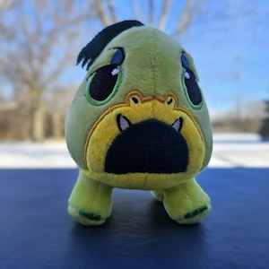 The Dragon Prince Inspired Glow Toad Baitlings Plush Hat Sneezles ...