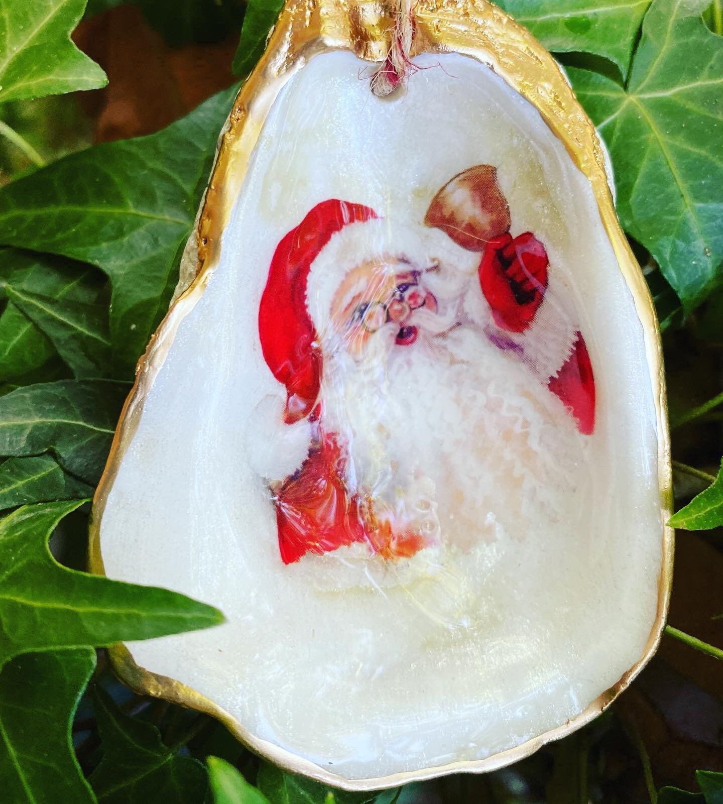 Santa Oyster Shell Ornament - Etsy