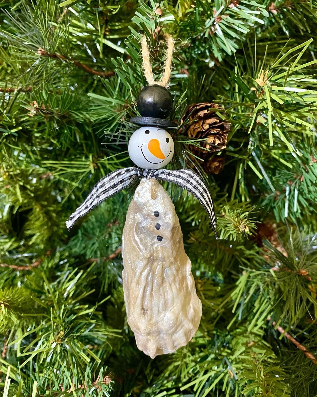 Snowman Oyster Shell Ornament - Etsy