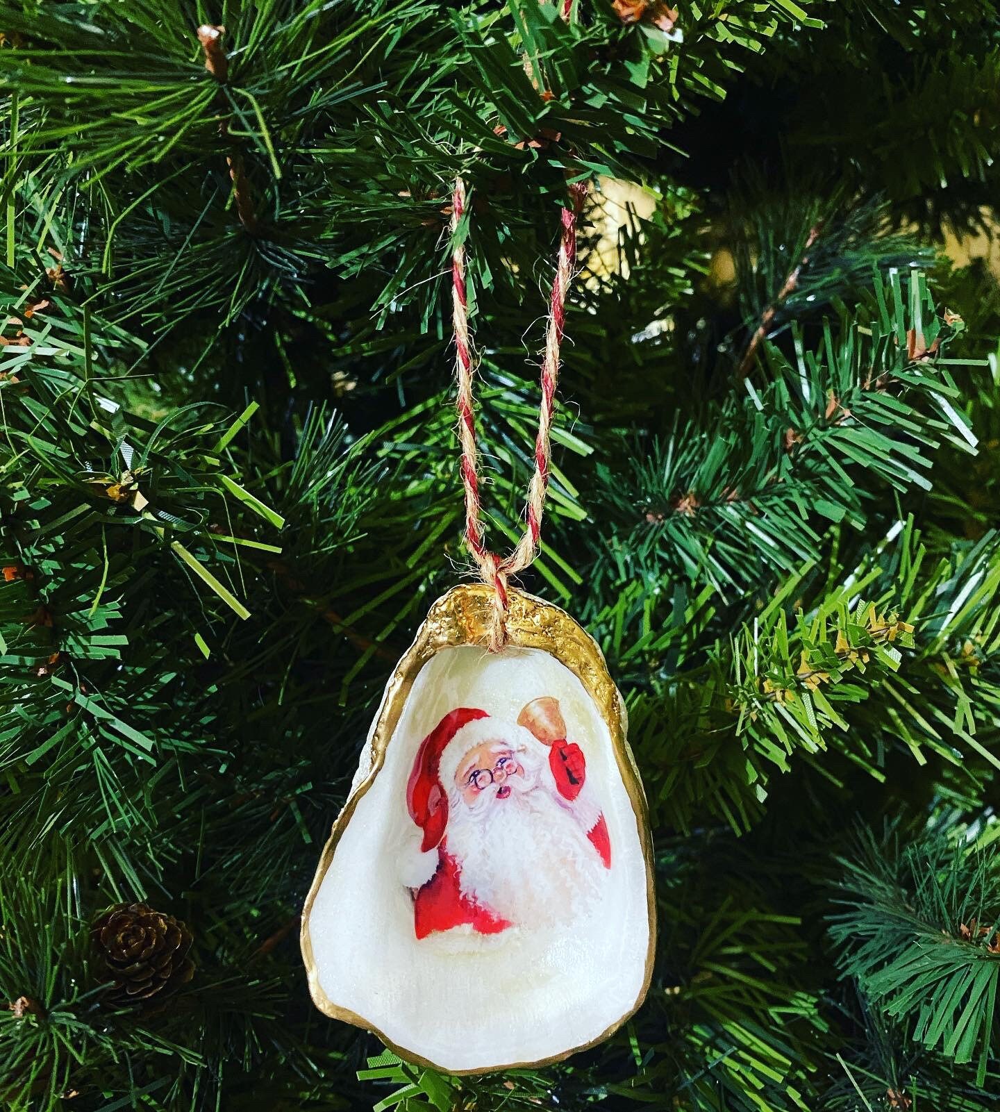 Santa Oyster Shell Ornament - Etsy