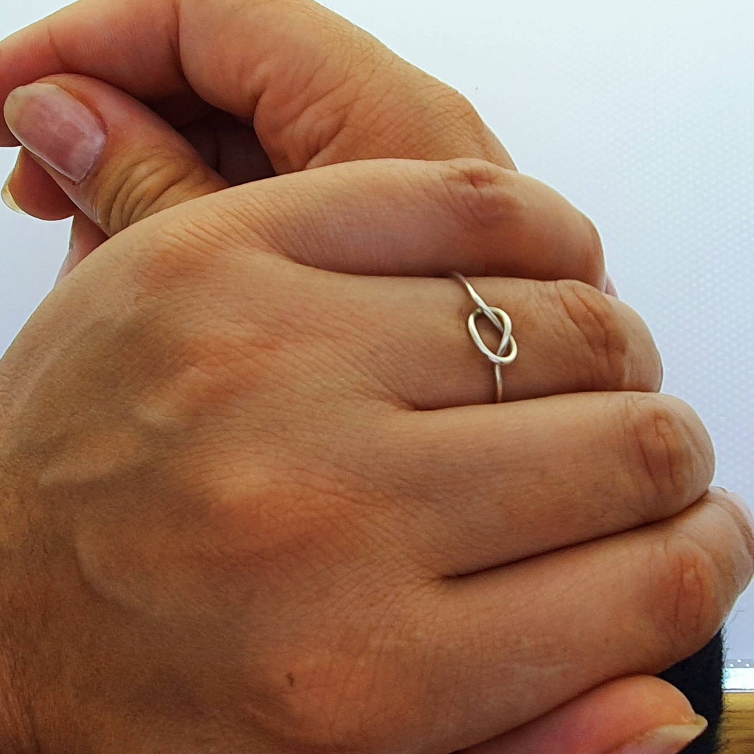 Sterling Silver Friendship Knot Ring - Adjustable Celtic Hug Ring - Etsy