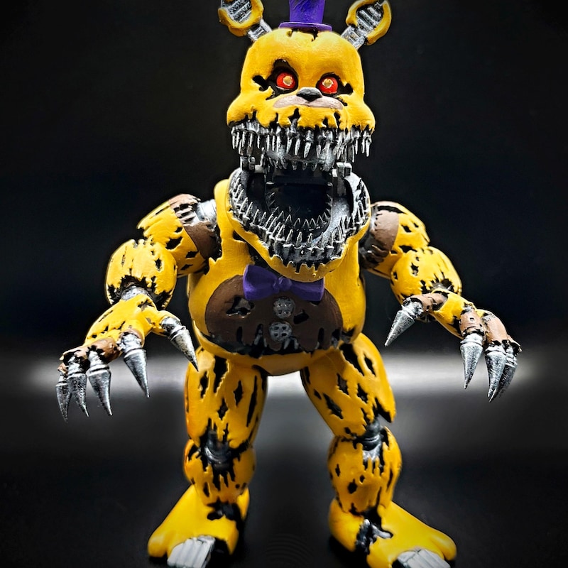 Nightmare Fredbear Figure - Etsy