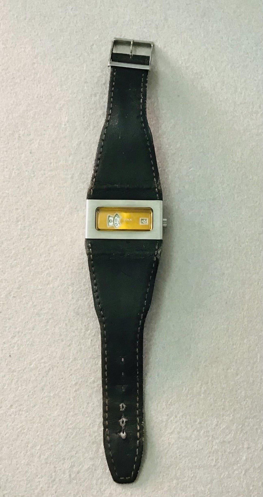 Pax Hand-wound Watch From the 1970s - Etsy