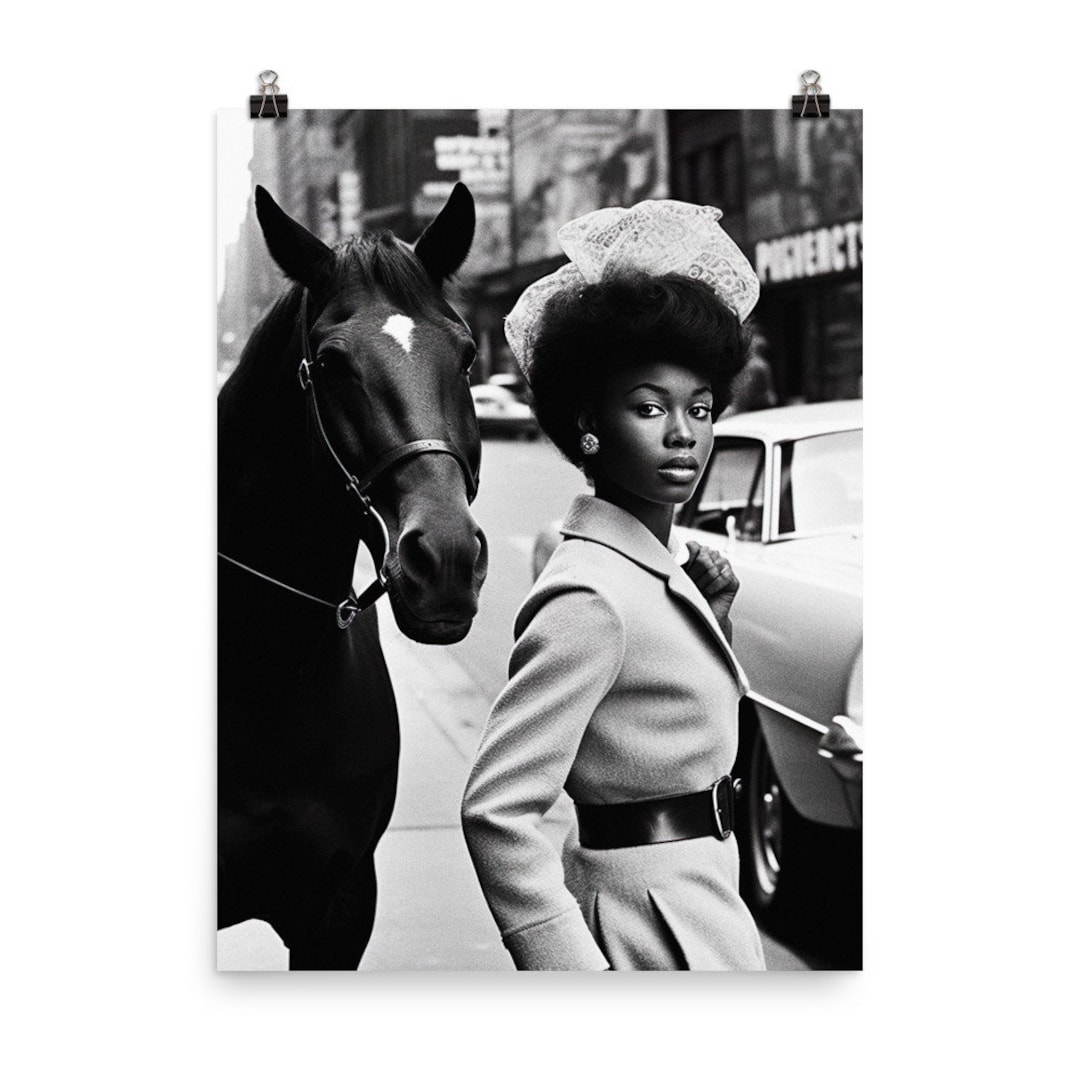 Beautiful Black Woman Model in New York in the 1960s Fashion Photo ...