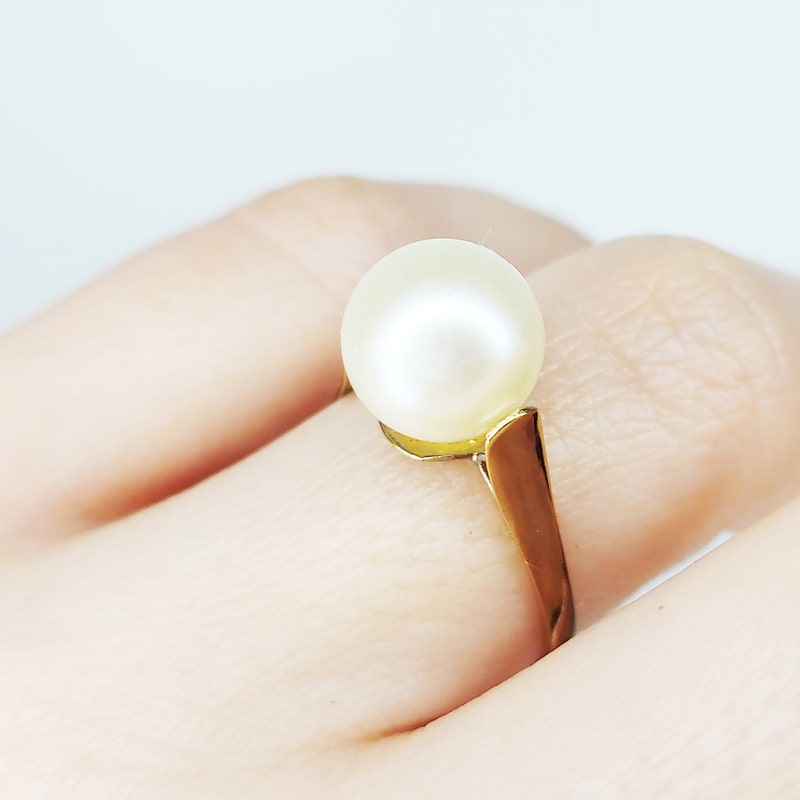 Pearl Solitaire Ring - Etsy