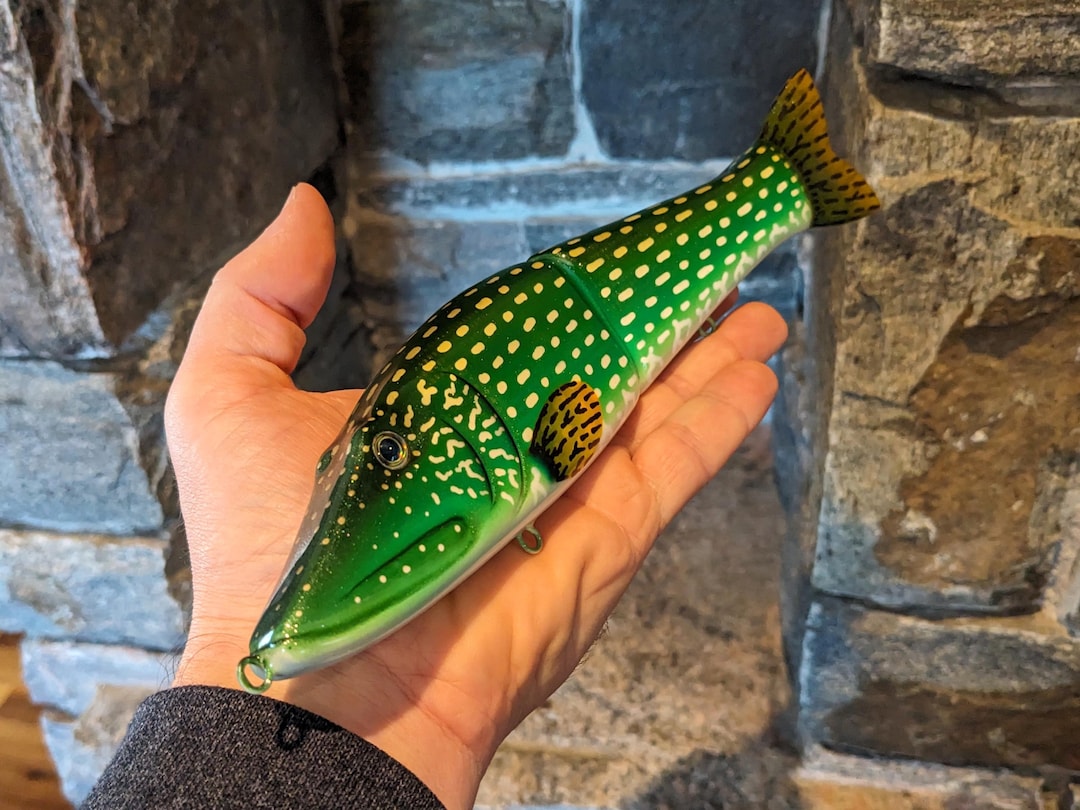 10-1/2" (266mm) Floating Wooden Pike Swim/glide Fishing Lure for Musky ...