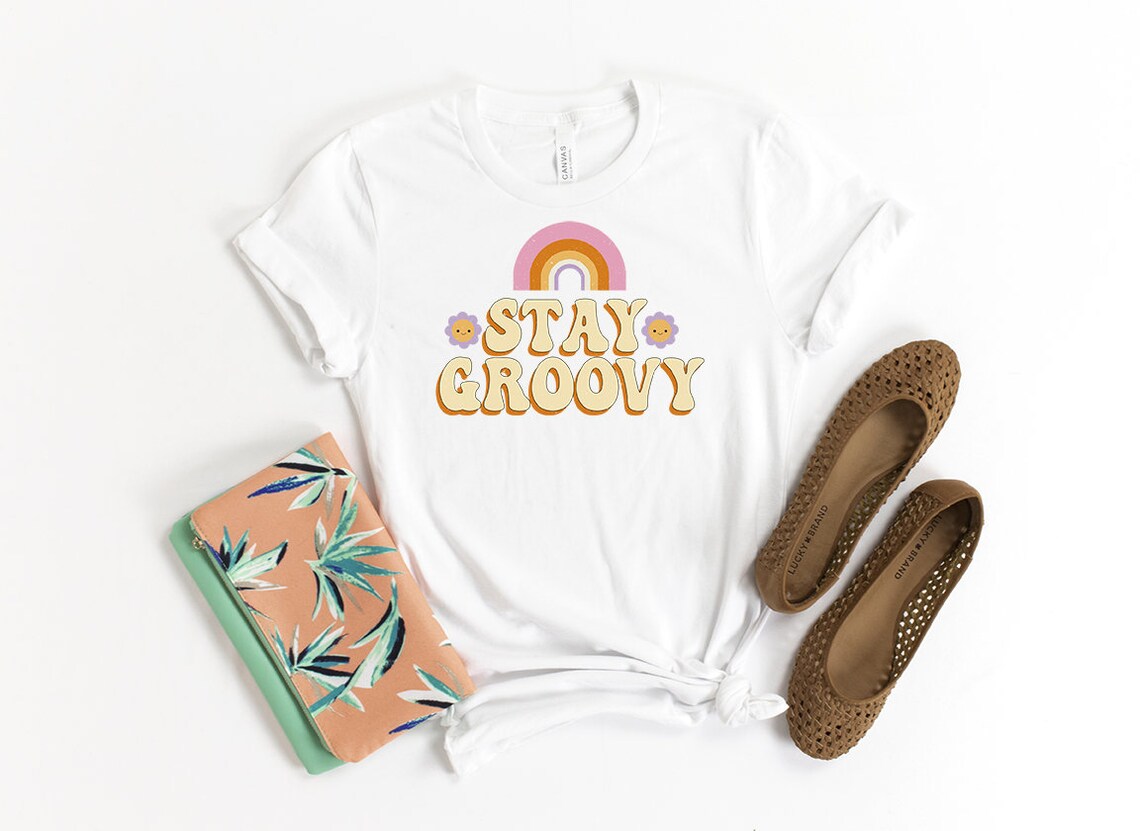 Stay Groovy Vintage T-Shirt Women Retro Rainbow Daisy Flowers | Etsy