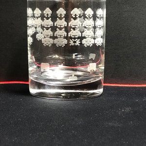Space Invaders Rocks Glasses, Video Game Glasses, Set of 2 Rocks ...