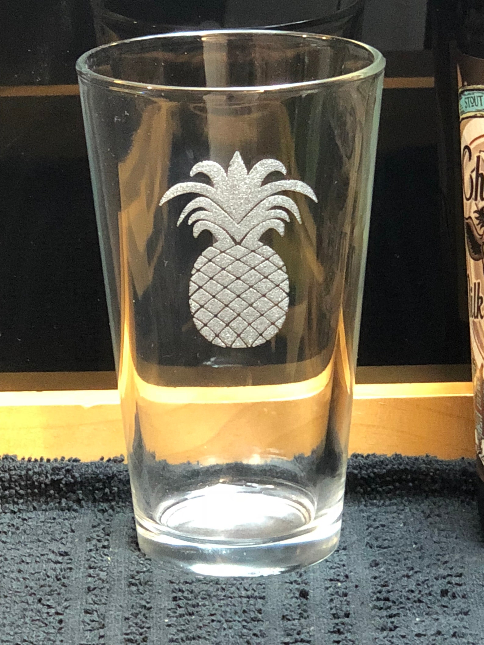 Pineapple Pub Glass Set Housewarming Gift Pint Glasses - Etsy