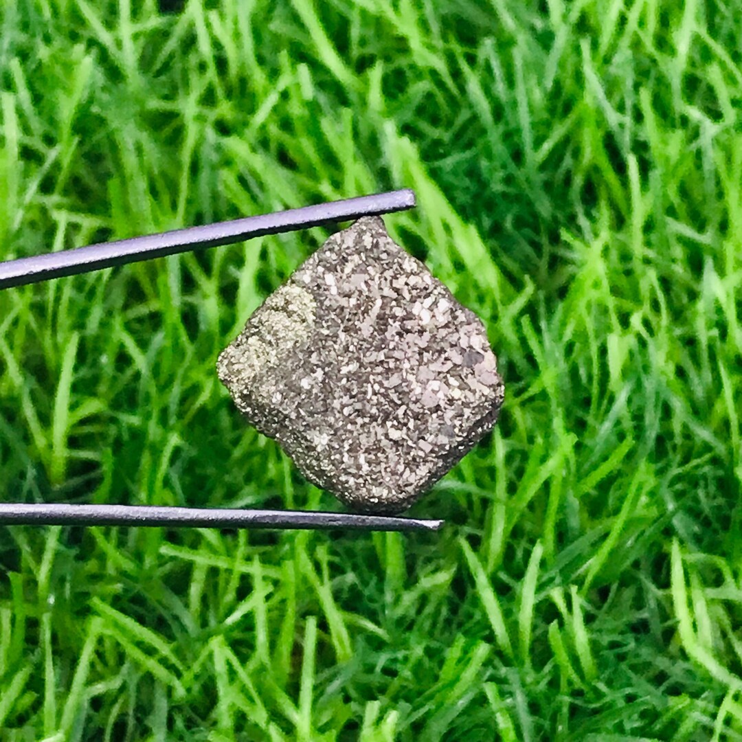 39 Carat Natural Silver Hematite Rough Gemstone !! Natural Hematite ...